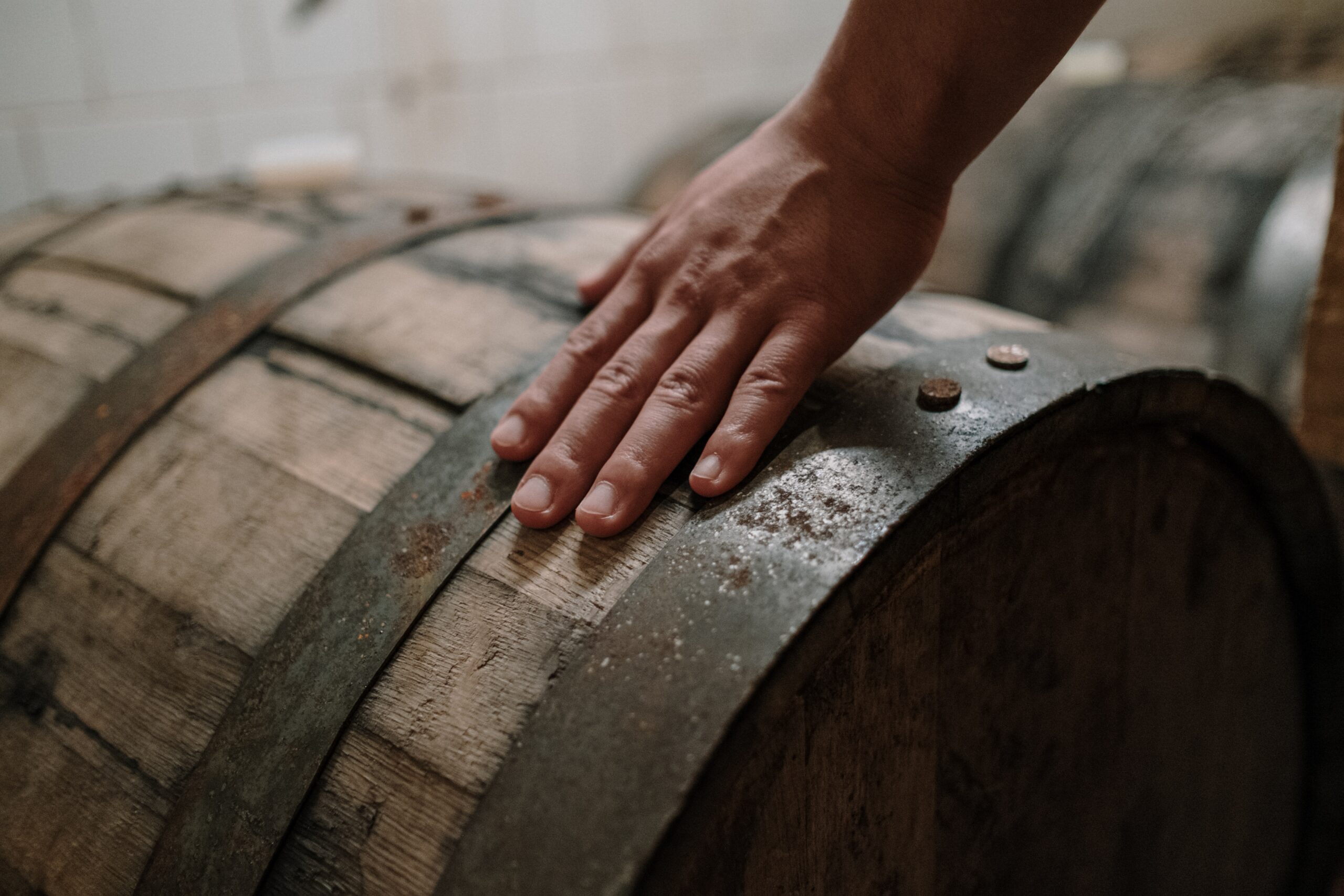 What Is Cask Finishing? The Old School Way to Add Flavor to Rum | The ...
