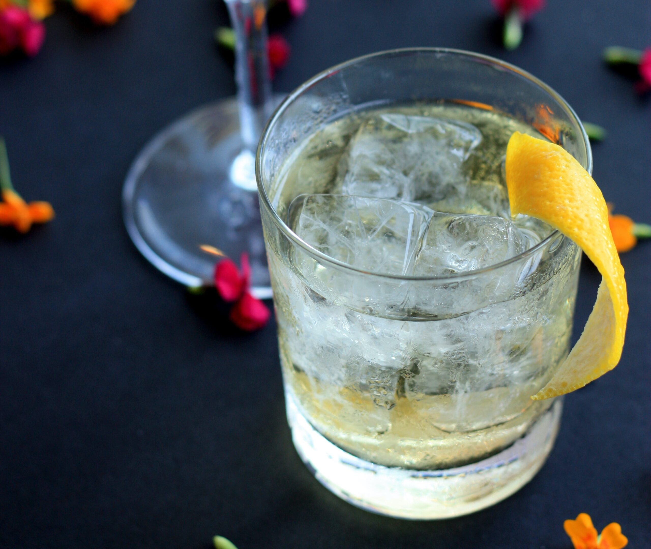 White Negroni Recipe: A Lighter, Floral Take on the Classic Gin Drink ...