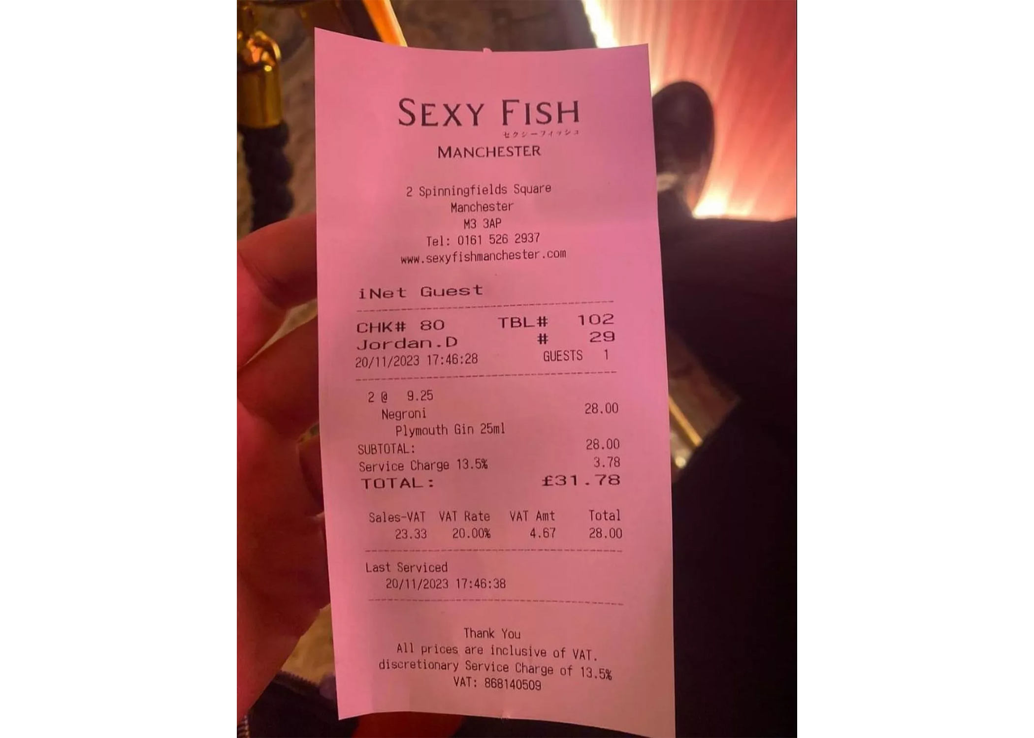 Cocktail Controversy: $40 Receipt for 2 Gin Drinks Sparks Online Debate Over Restaurant Service ...